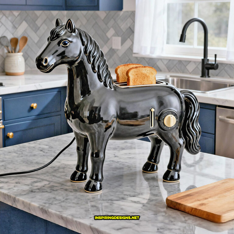 Horse Toasters Are the Perfect Blend of Function and Farmhouse Flair