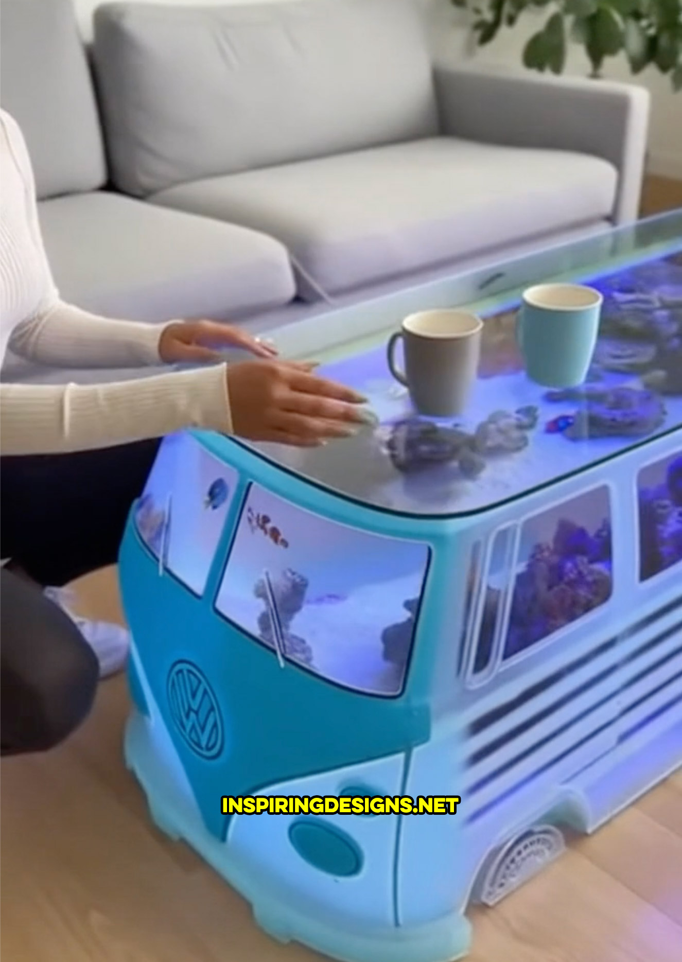 VW Bus Aquarium Coffee Tables: Retro Volkswagen Bus Aquariums That ...