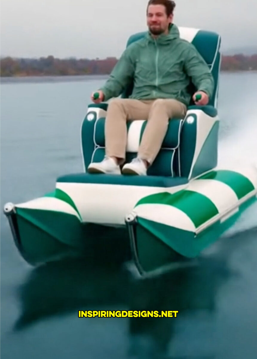 Recliner Boats: The Ultimate Guide to Personal Recliner Pontoons ...