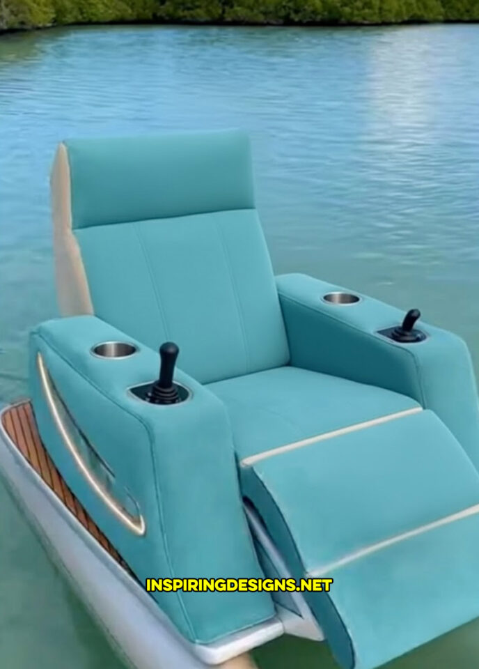 Recliner Boats: The Ultimate Guide to Personal Recliner Pontoons ...