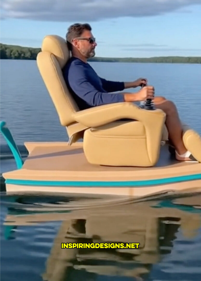 Recliner Boats: The Ultimate Guide to Personal Recliner Pontoons ...