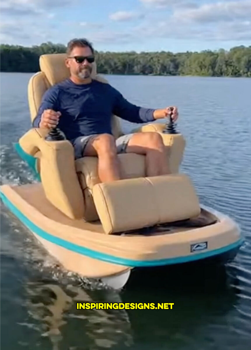 Recliner Boats: The Ultimate Guide to Personal Recliner Pontoons ...
